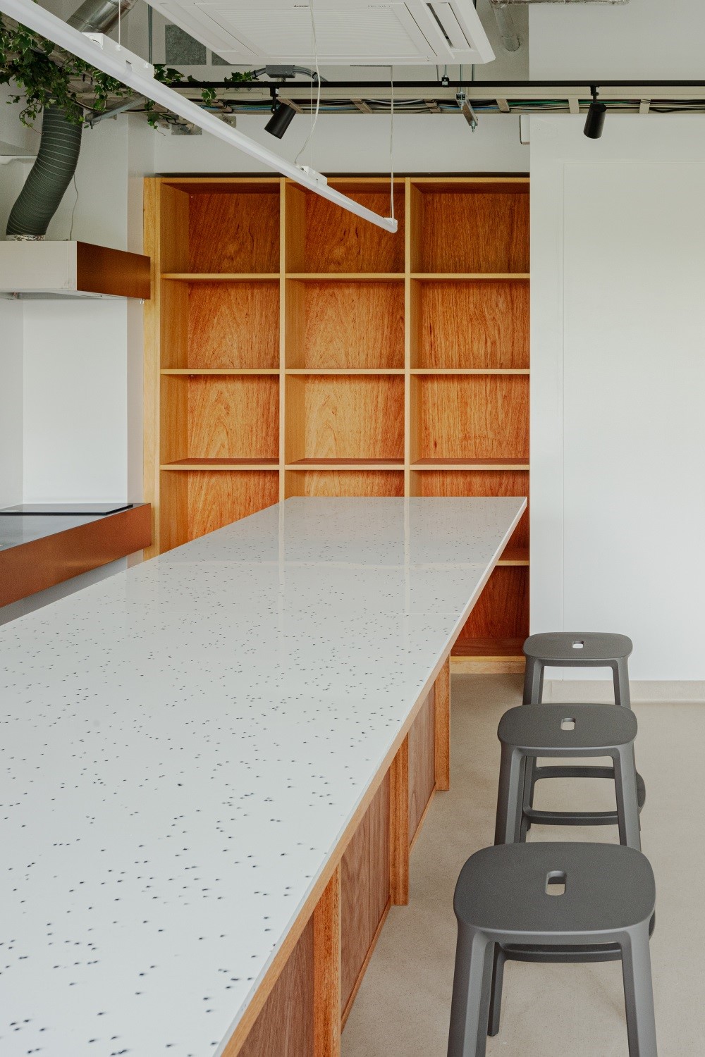 Polygood® recycled design material at Japanese canteen