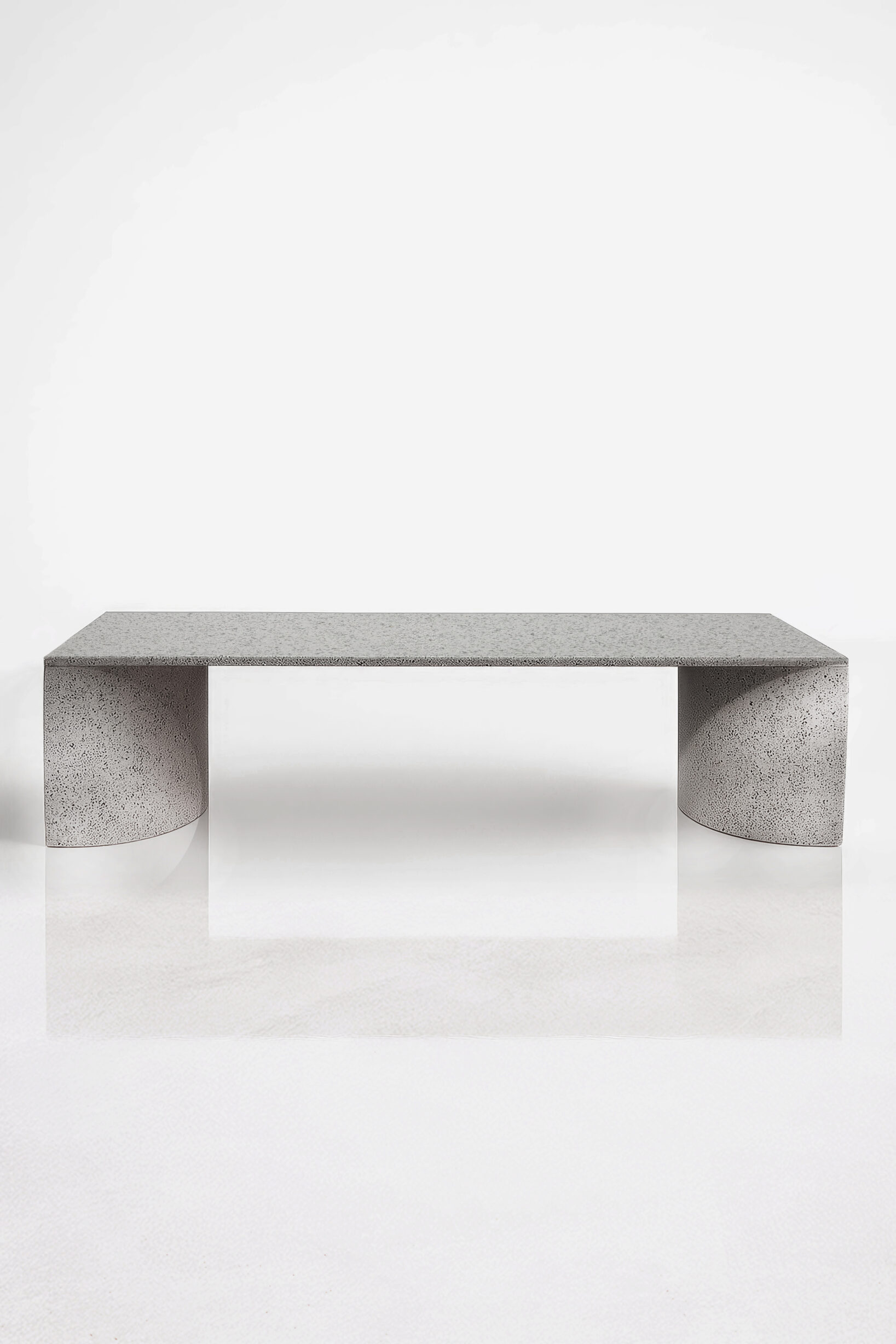 OLO Table - Polygood by The Good Plastic Company